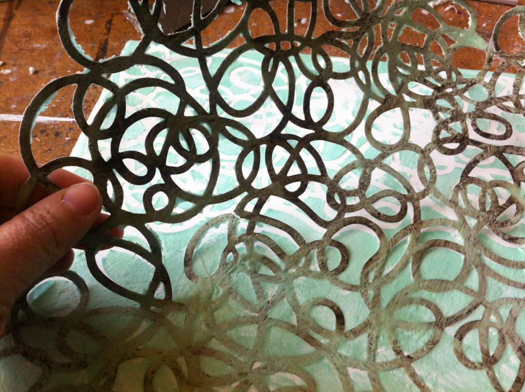 8 Creative and Easy Background Ideas for Photo Encaustics | Photo Encaustic